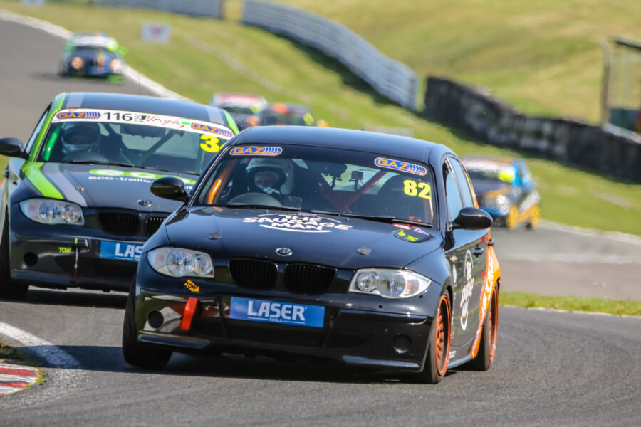 Bluestuff-Equipped Team Hamster Racing Climb the Ranks in 750MC BMW 116 ...