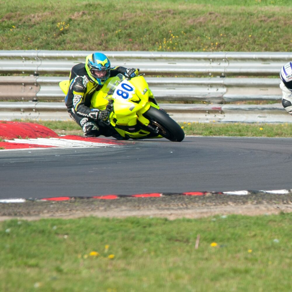 GPFAX-Equipped Racer on Podium in DART MRO and Thunderbike Ultra ...