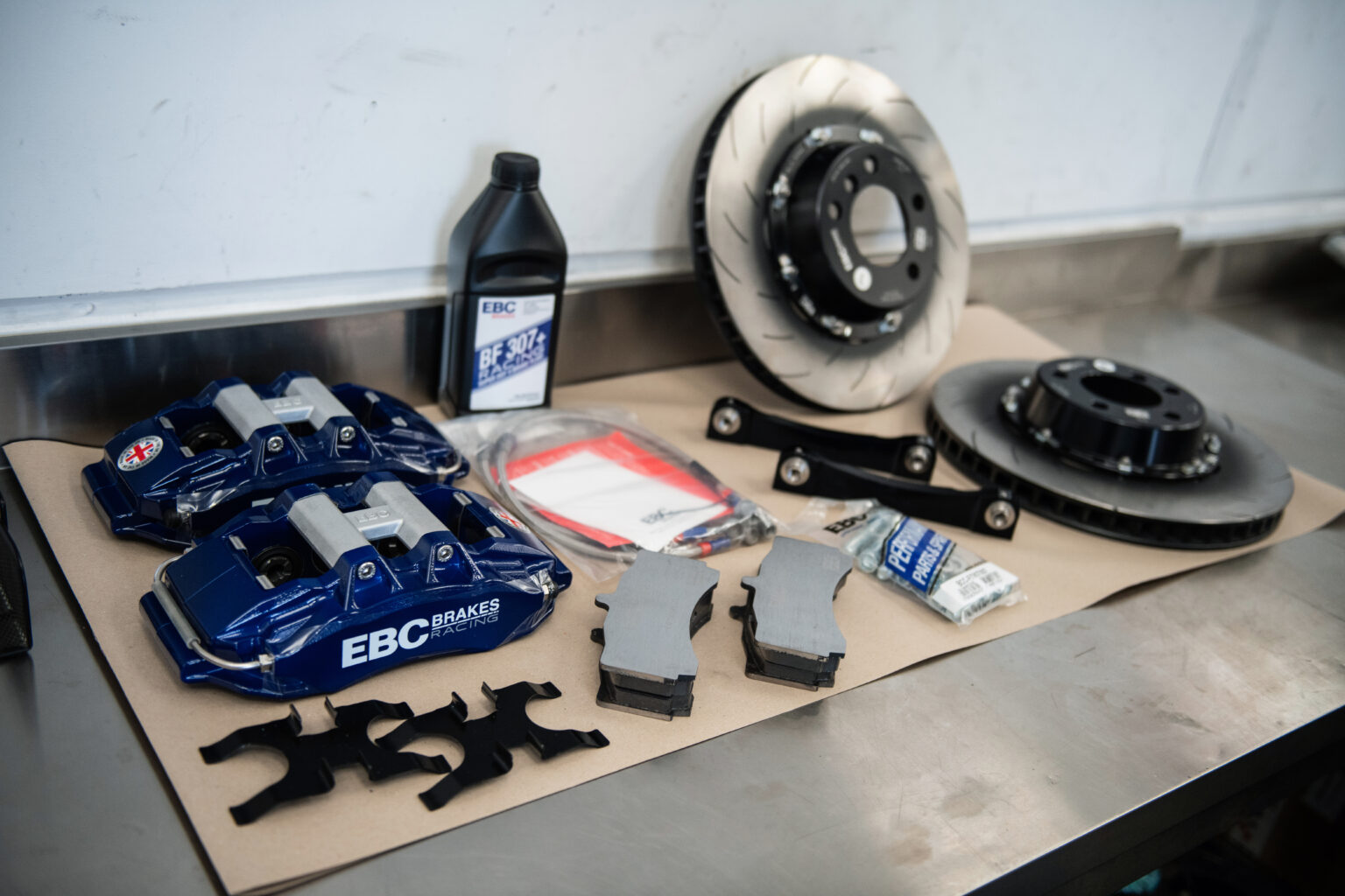 Hack Engineering Upgrades to 6-Pot Apollo Big Brake Kit on 600bhp BMW ...