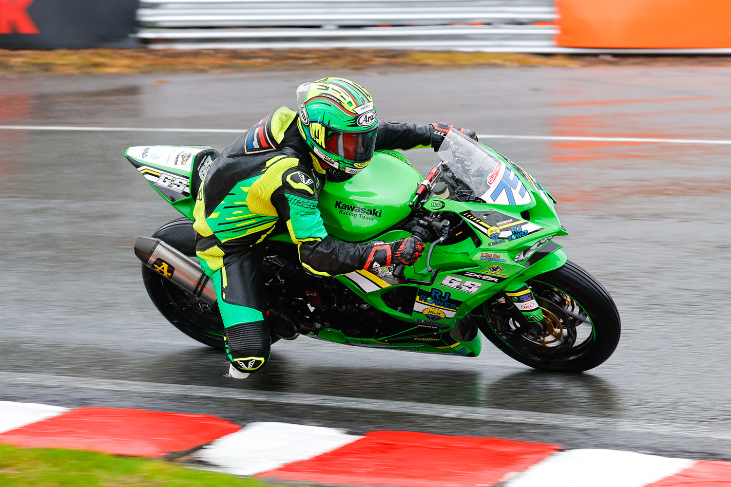 Top-10 Finishes for EBC-Equipped BSB Team at Oulton - EBC Brakes
